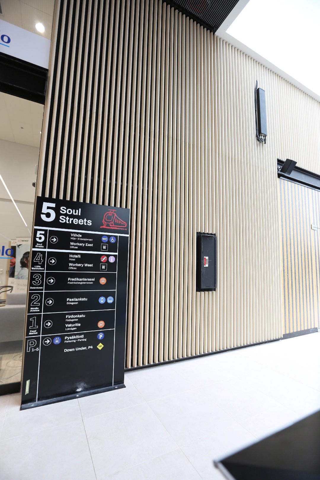 Pasila station in Helsinki received warm-colored wood lathing